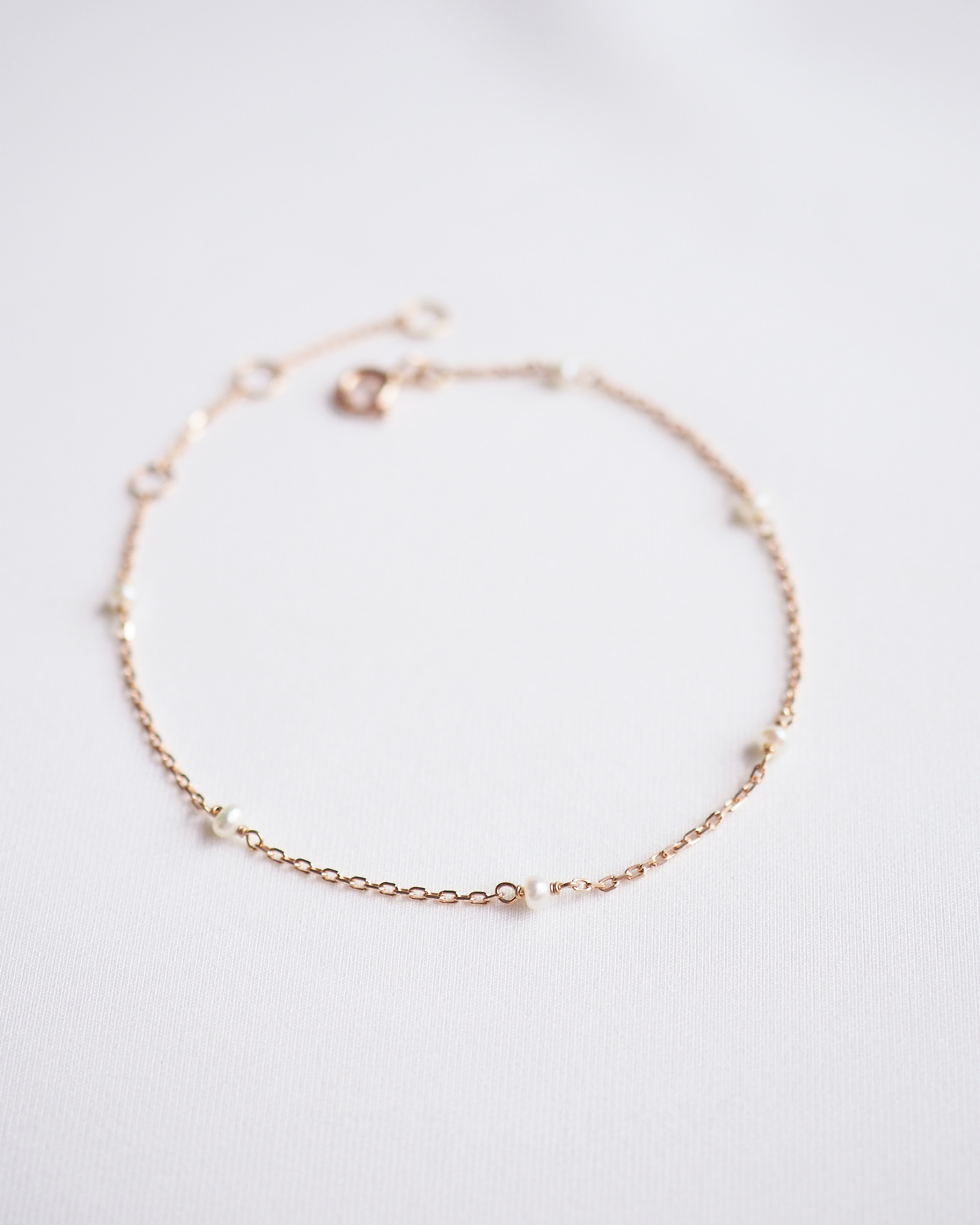 ALUNA Pearl Bracelet - 14K Rose Gold | Azen Jewelry