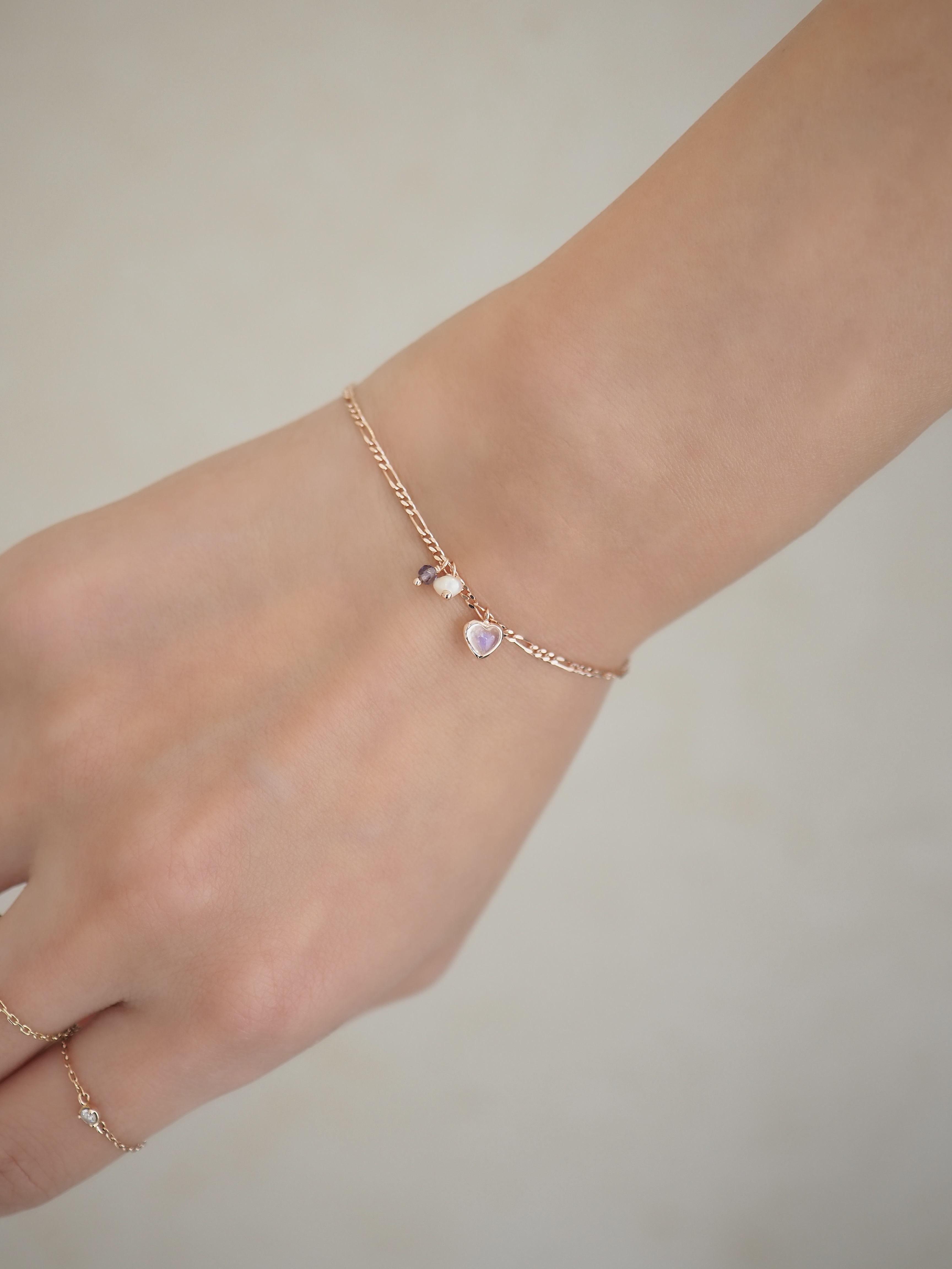 AMORE Bracelet - Moonstone (Rose Gold) | Azen Jewelry
